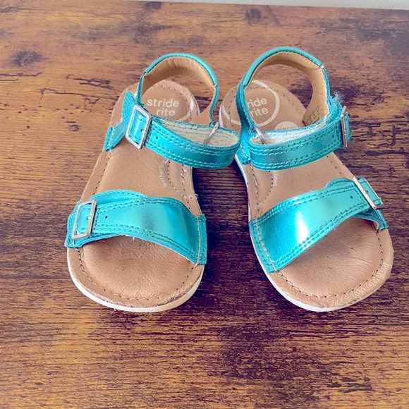 Stride Rite | Shoes | Kids Metallic Blue Striderite Sandals Size 7 Wide ...